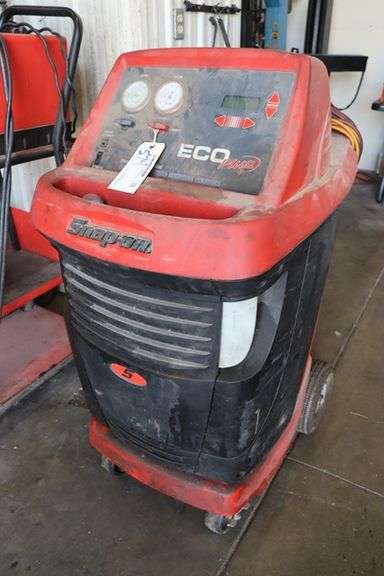 Snap On EEAC324B Eco Plus R134A refrigerant recovery, recycling ...