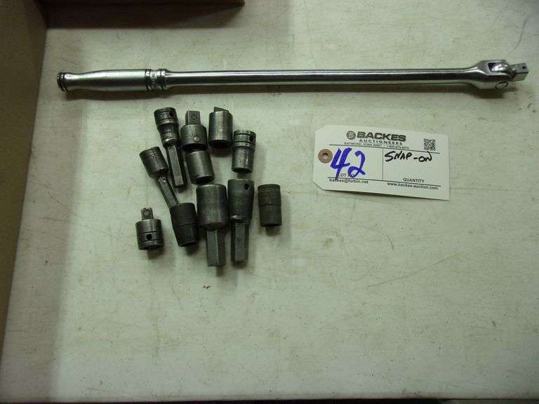 Snap On bar and sockets - Backes Commercial Auctioneers