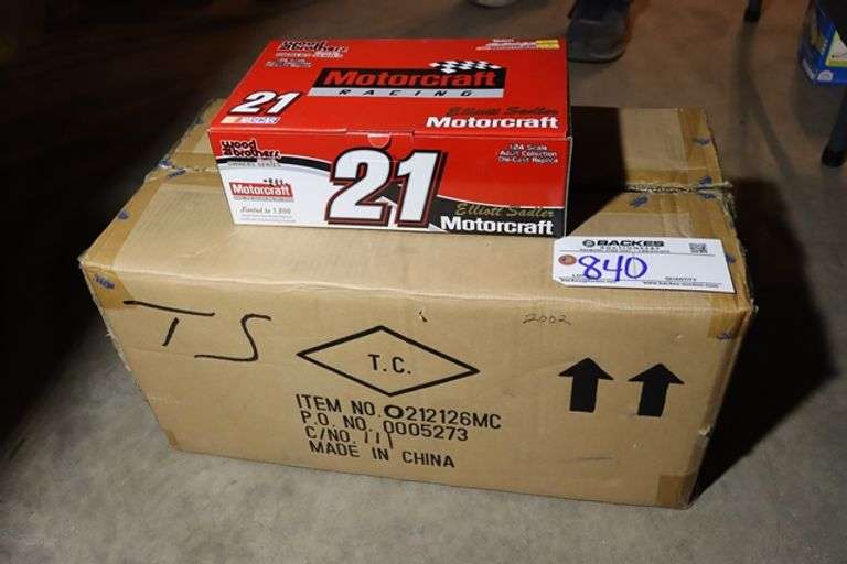 Case to go - Owners Series Woods Brothers Elliot Sadler 1/24 scale die ...