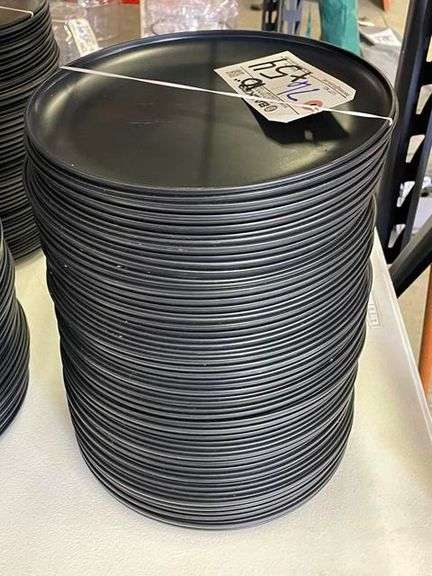 Times 50 - Room Essentials 10" plastic black plates - Backes Commercial ...