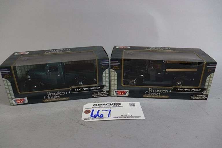 Pair to go - American Classics 1/24 scale die cast trucks in boxes ...