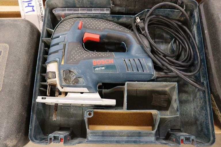 Bosch JS470E electric jig saw w/ case - Backes Commercial Auctioneers