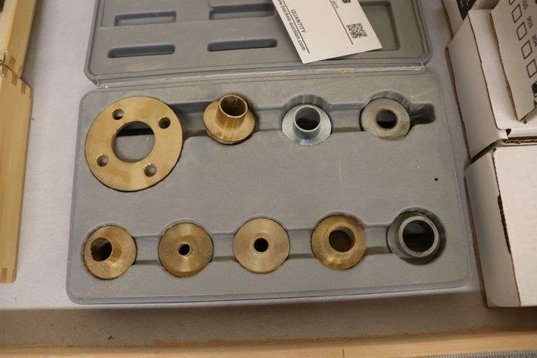 Screw in adapter - centering hole kit? - Backes Commercial Auctioneers