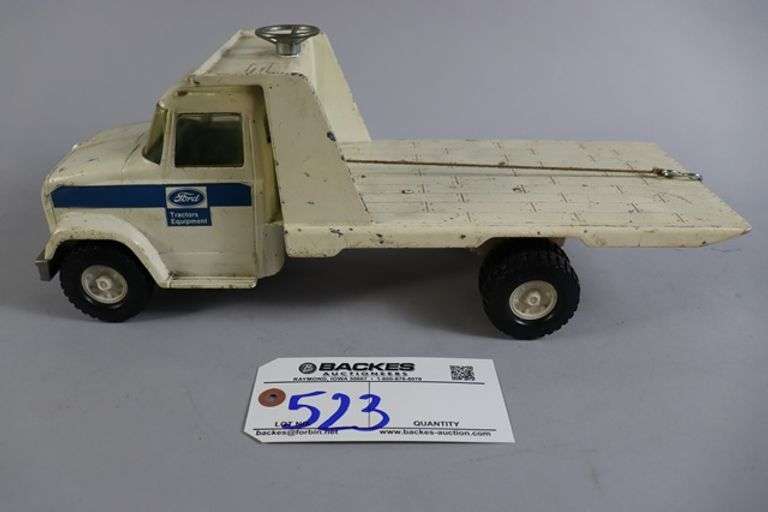 Ertl Ford Tractors Equipment Roll Off flat bed truck with working ...