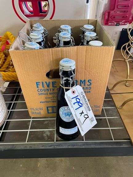 Times 9 - Five Farms jars/bottles - Backes Commercial Auctioneers