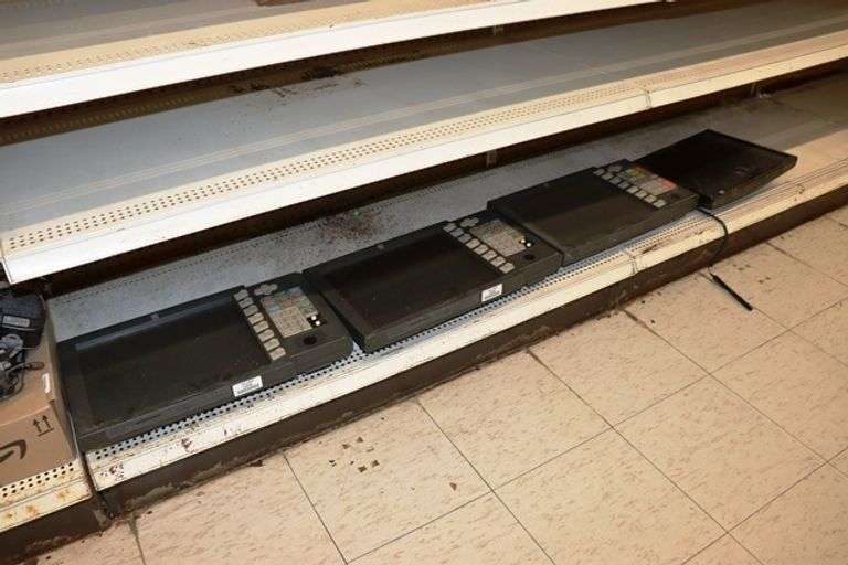 All to go - POS register system w/ slip printers, scales & cash drawers ...