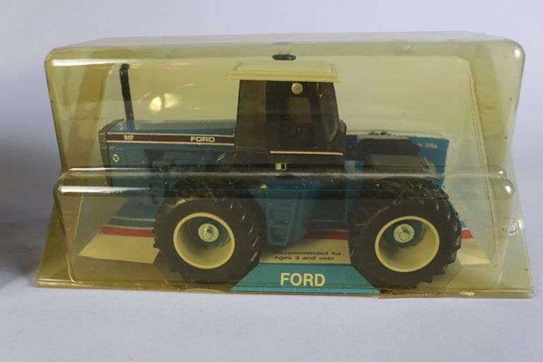 Pair to go - Ertl Britain T7050 Dealer Edition tractor and Scale Models ...