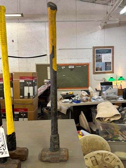 Times 2 - 6 lb. & 8 lb. sledge hammers with poly handles - Backes ...