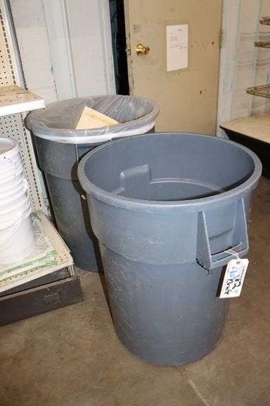 Times 2 - 44 Gallon Brute barrels - Backes Commercial Auctioneers