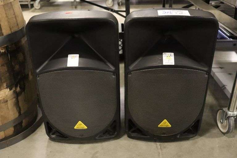 Times 2 - Behringer Eurolive B115 active 2 way 15" PA speakers - no ...