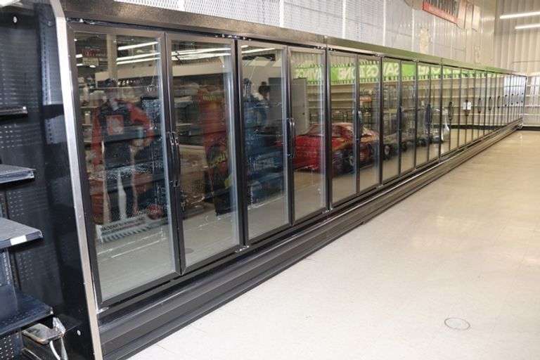 Times 5 Cases - 2006 Hussmann D5-12LE-U & 8LE-U multi deck dairy cases ...