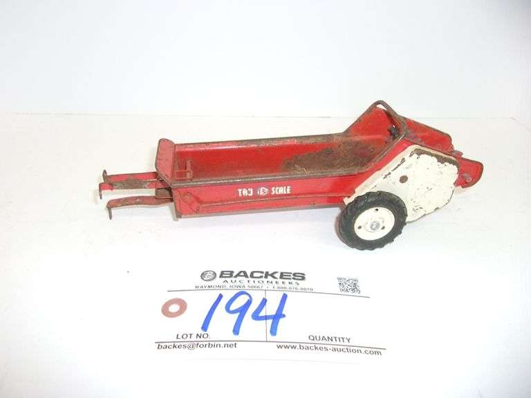 Tru-Scale manure spreader - Backes Commercial Auctioneers