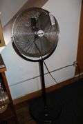 Patton 22" pedestal fan - located on 3rd floor - Backes Commercial ...