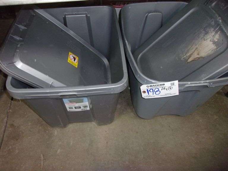 All to go totes - Backes Commercial Auctioneers