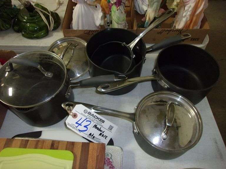 Members Mark pans - Backes Commercial Auctioneers