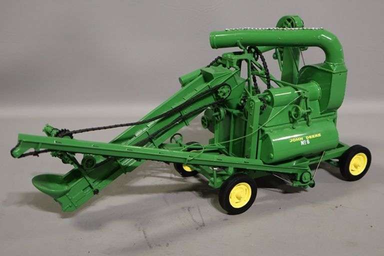 Spec Cast 1/16 scale John Deere #6 Corn Sheller w/ box - stock #JDM 198 ...