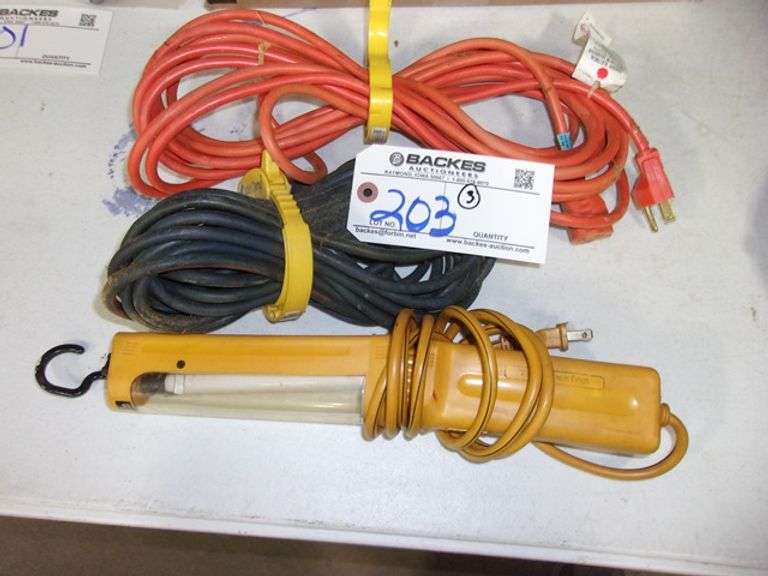 Light and drop cord - Backes Commercial Auctioneers