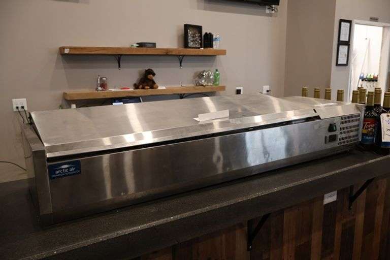 Artic Air ACP55 counter top refrigerated condiment rail - nice - Backes ...