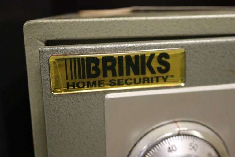 Brinks 12" x 13" x 16" tall safe with key and combination - nice safe ...