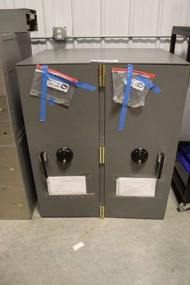 32 1/2" wide x 24" wide x 39" tall 2 door locking vault with keys ...