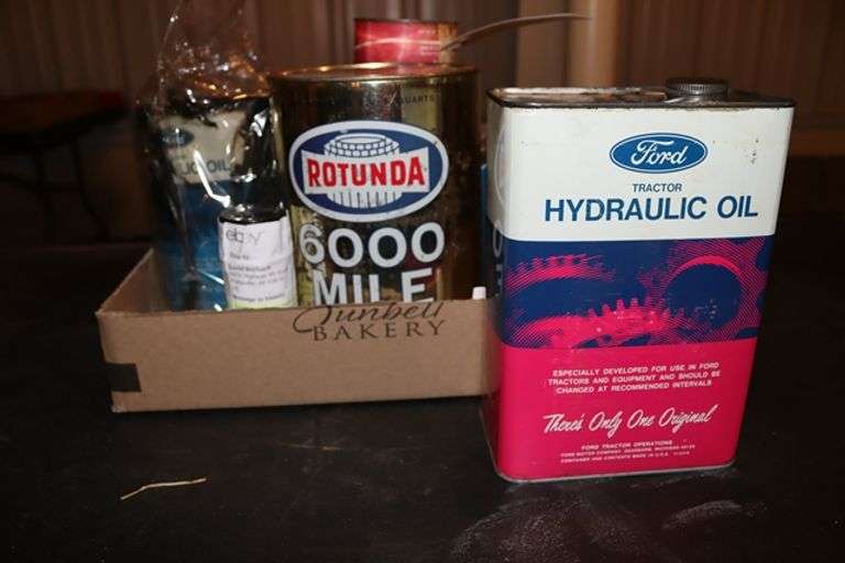Box flat to go - Ford & other vintage oil cans - Backes Commercial ...