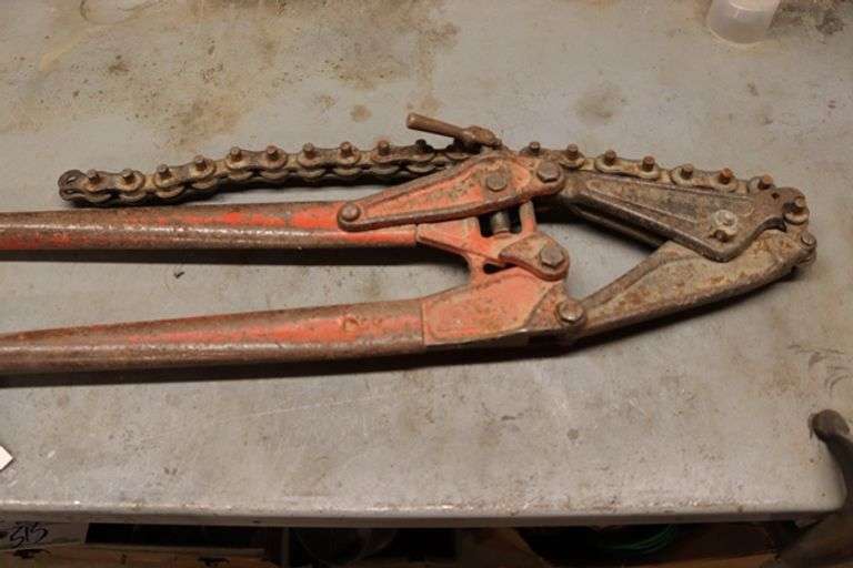 Ridgid cast pipe cutter - Backes Commercial Auctioneers