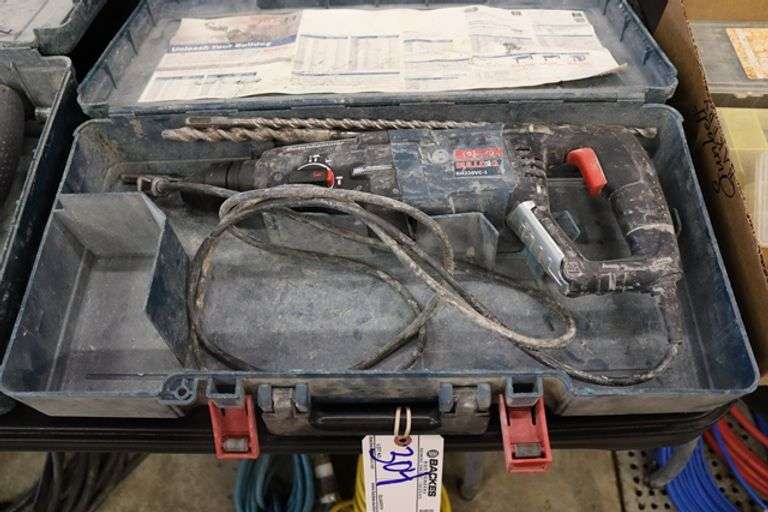 Bosch RH228VC-1 Bulldog electric hammer drill with case - Backes ...