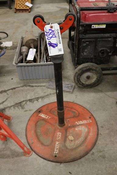 Ridgid adjustable roller stand - Backes Commercial Auctioneers
