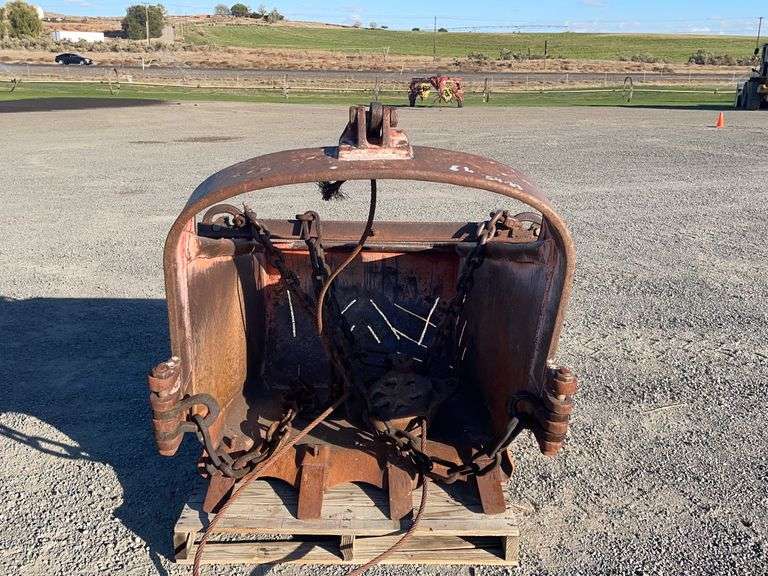 Esco 42" Dredge Bucket - Booker Auction Company