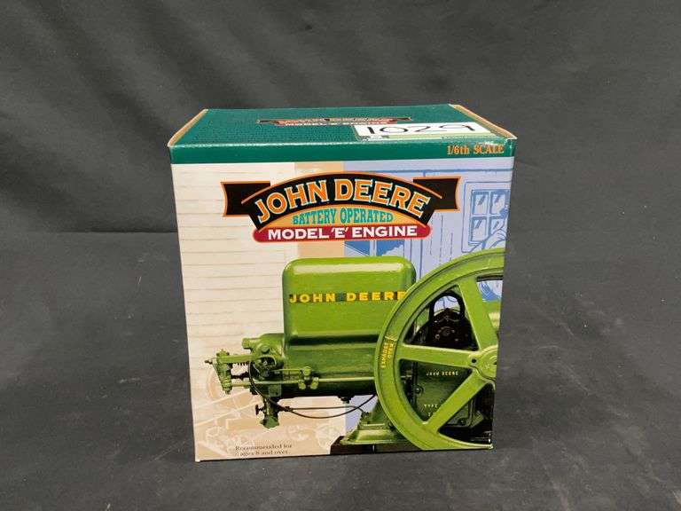 John Deere Battery Operated Model E Toy Engine - Booker Auction Company