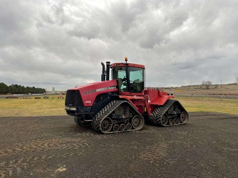 Case IH STX 480 Quadtrac Tractor - Booker Auction Company