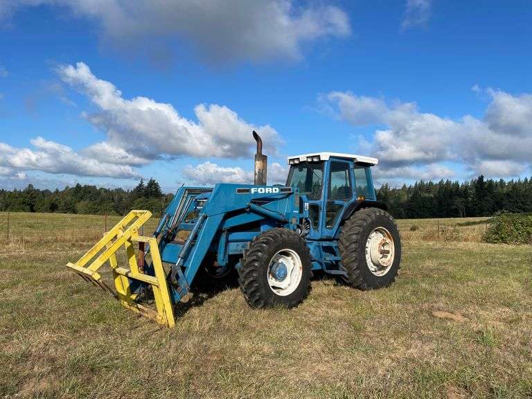 Ford 8730 Tractor - Booker Auction Company