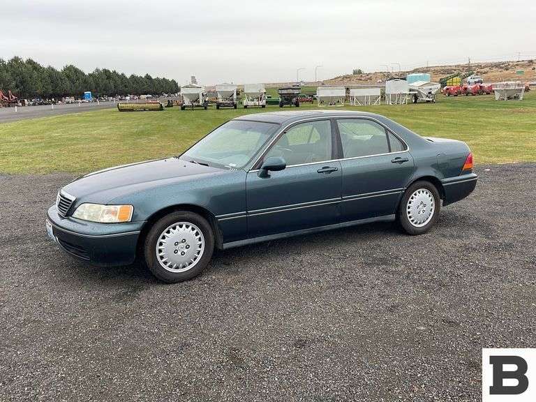 1997 Acura 3.5RL Sedan - Booker Auction Company
