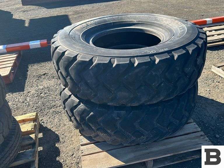 Double Coin Remi 14.00R24 Tires - Booker Auction Company