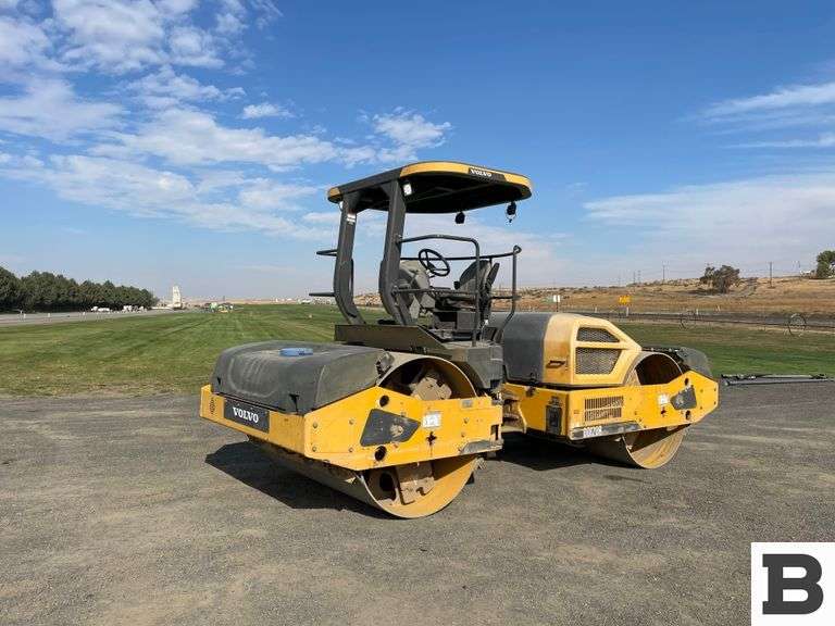 Volvo DD120B Compactor Roller - Booker Auction Company