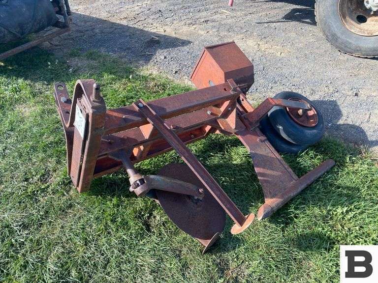 Gopher Machine - Booker Auction Company