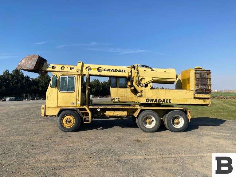 1990 Gradall 660 Excavator - Booker Auction Company