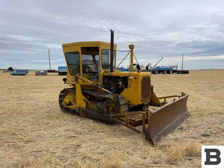 1963 Caterpillar D4D Crawler Tractor - Booker Auction Company