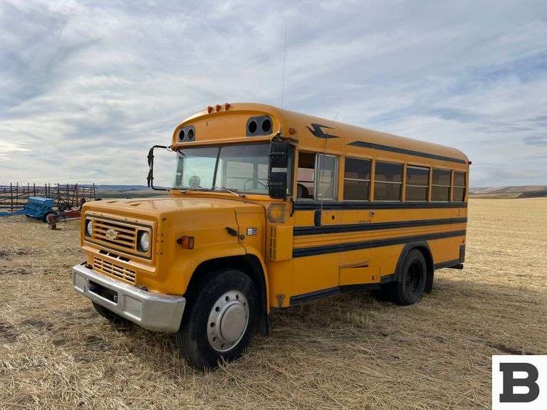 1990 Chevrolet S6000 School Bus - Booker Auction Company