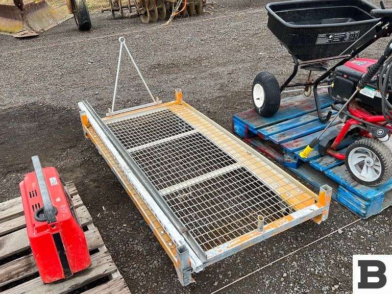 Aluminum Rolling Storage Rack - Booker Auction Company