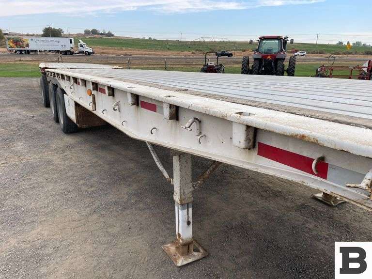 1997 Trailmobile Flatbed Trailer - Booker Auction Company