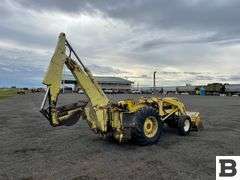 Ford 3400 Loader Tractor and Backhoe - Booker Auction Company