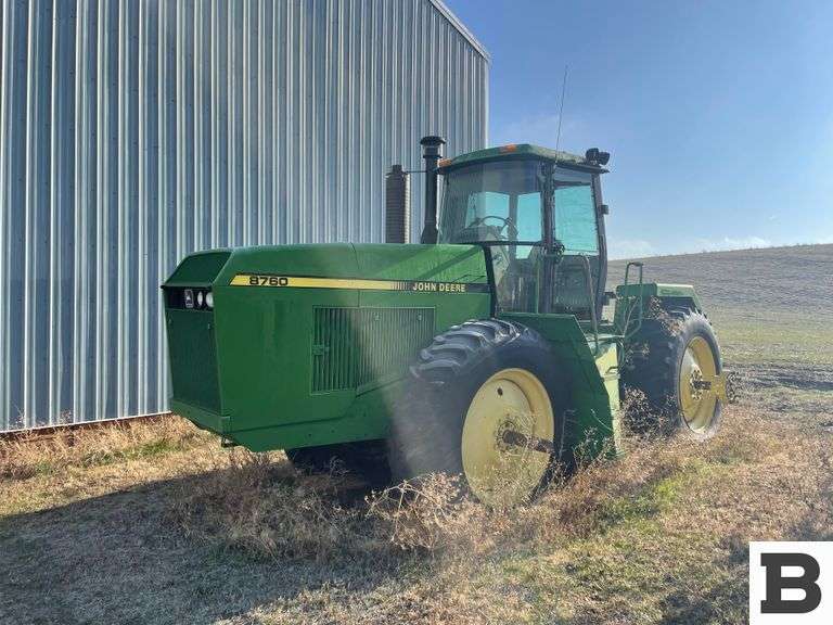 John Deere 8760 Tractor - Booker Auction Company