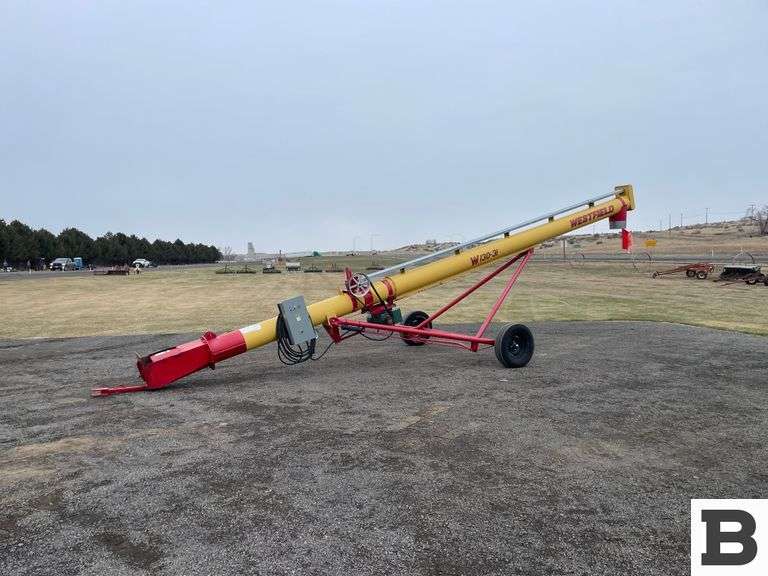 Westfield W130-31 Portable Grain Auger - Booker Auction Company