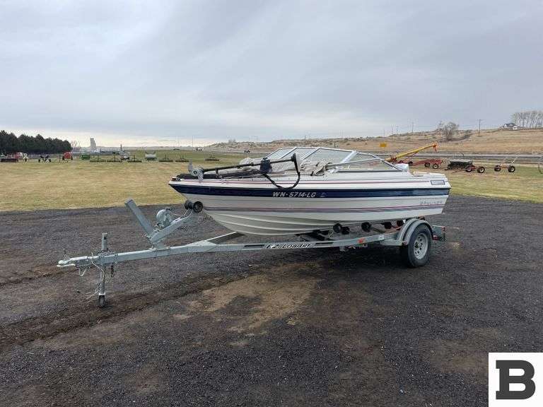 1985 Bayliner 1600 Capri Boat - Booker Auction Company