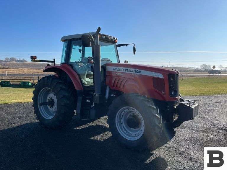 2008 Massey Ferguson 7490 Tractor - Booker Auction Company