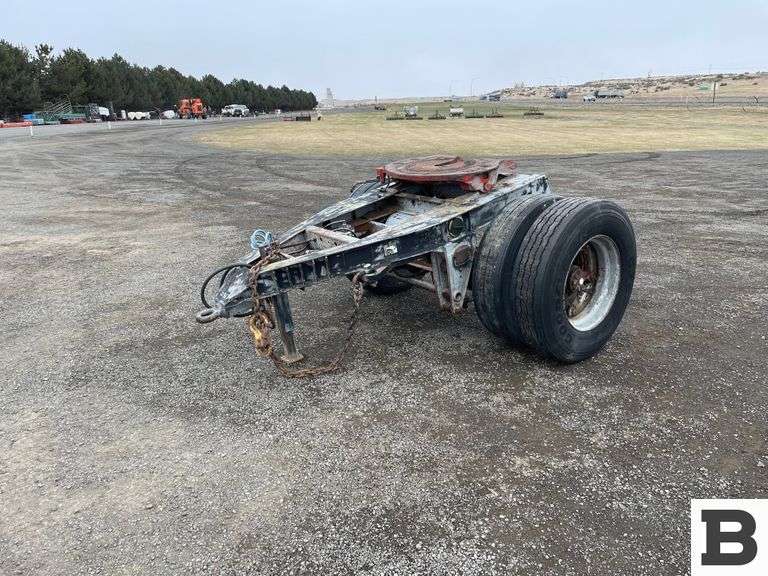 Single Axle Dolly - Booker Auction Company