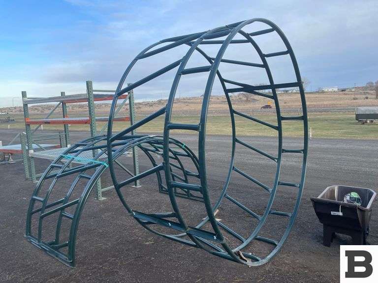 Behlen Country 2 Piece Round Bale Feeder - Booker Auction Company