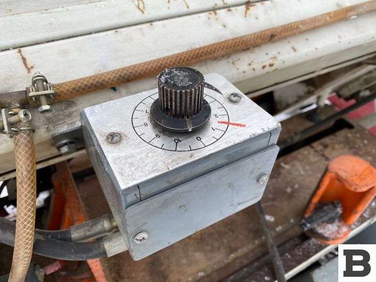 Wilton 7020 Band Saw - Booker Auction Company