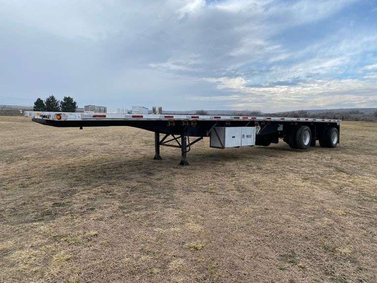 2003 Utility 45' Flatbed Trailer - Booker Auction Company